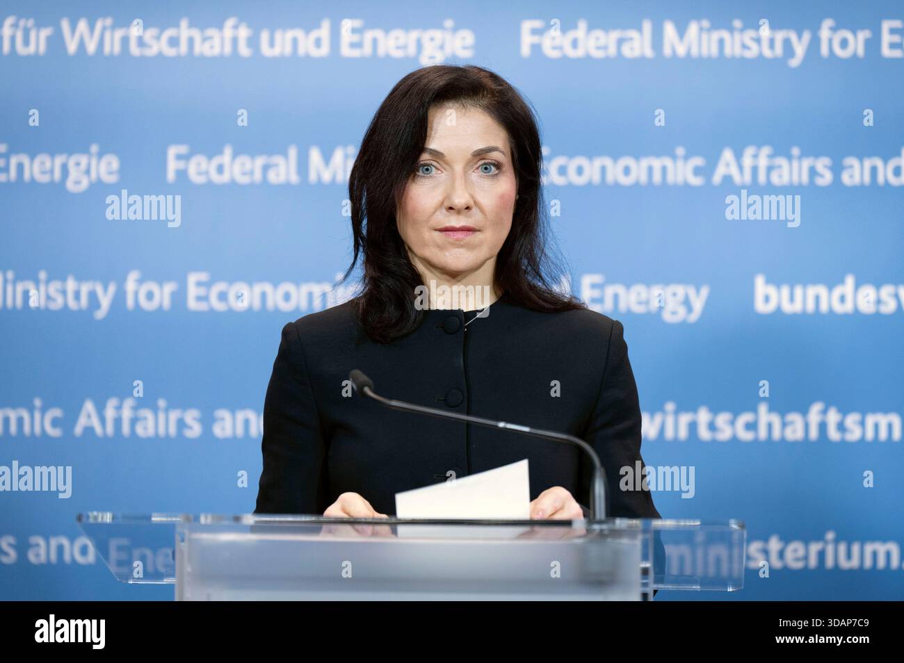 Katherina Reiche at the kick-off talks for a 'Chemistry Agenda 2045' at the Federal Ministry for ...