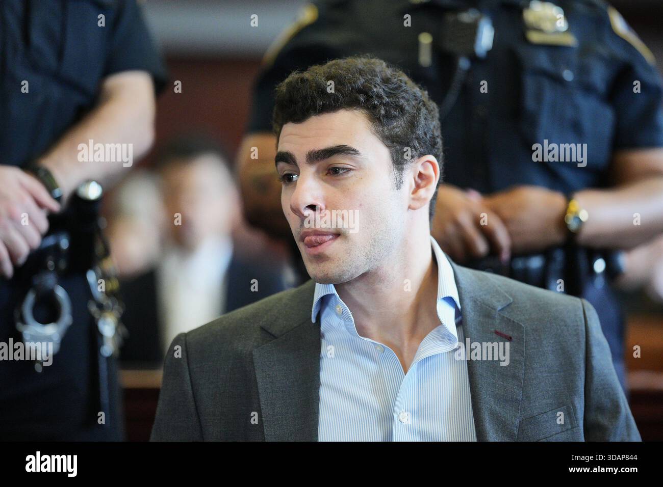 Luigi Mangione appears in Manhattan Supreme Court on December 11 2025 ...