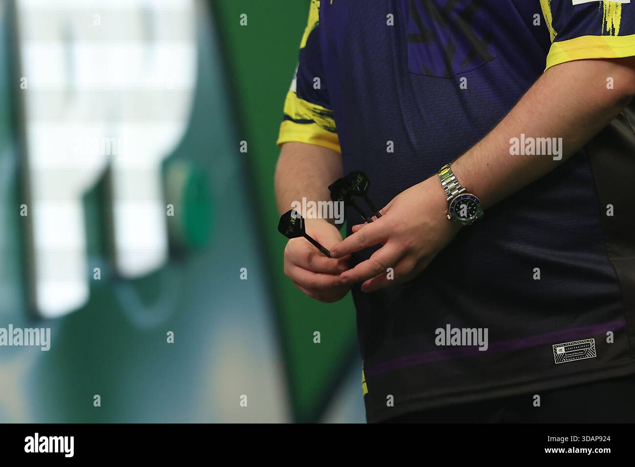 Darts championship luke littler hi-res stock photography and images - Alamy