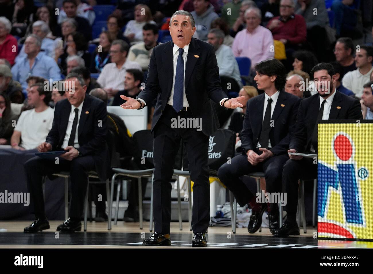 Real Madrid's coach Sergio Scariolo during Euroleague Regular Season ...