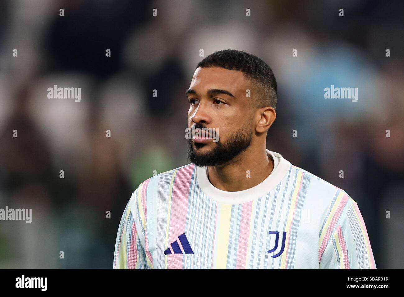 Gleison Bremer of Juventus seen during the warm-up before the UEFA ...