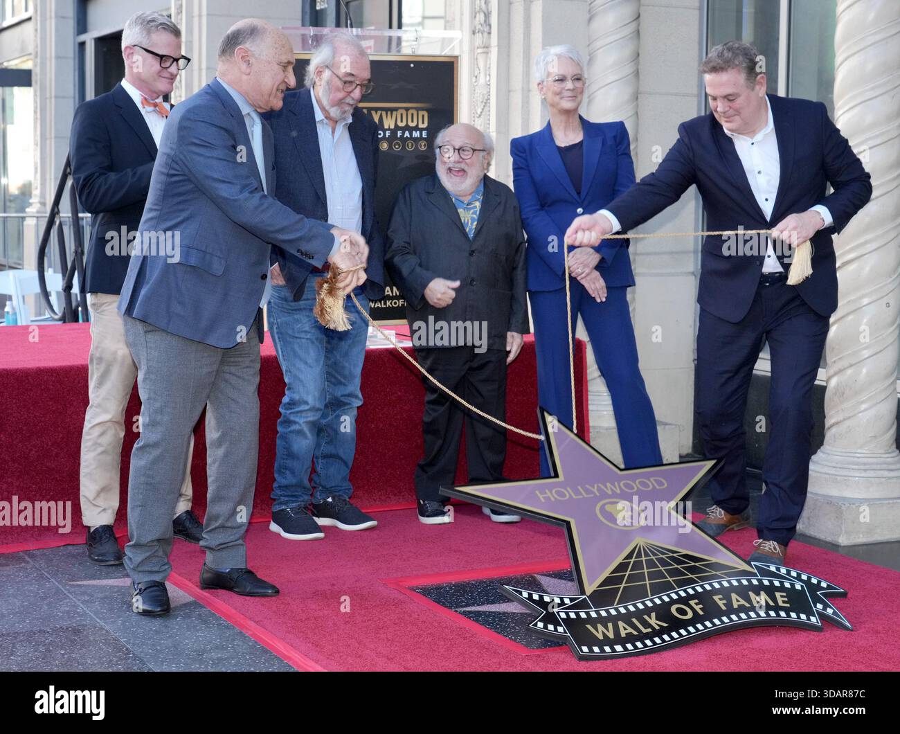 (L-R) Steven Nissen, Marc Malkin, James L. Brooks, Danny DeVito, Jamie ...