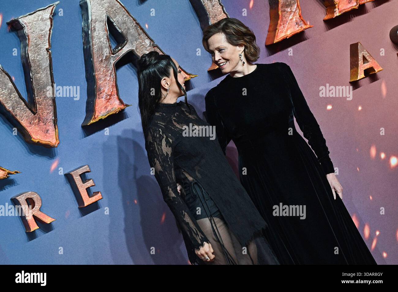 Oona Castilla Chaplin and Sigourney Weaver attends the "Avatar: Fire ...