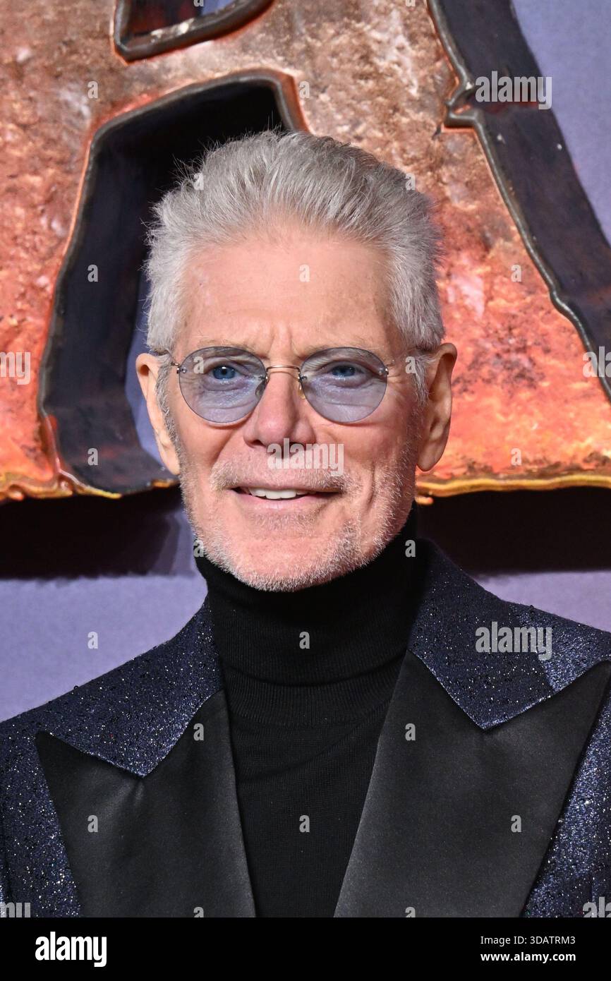 London, UK - 11 December 2025Stephen Lang at "Avatar" Fire and Ash" UK ...