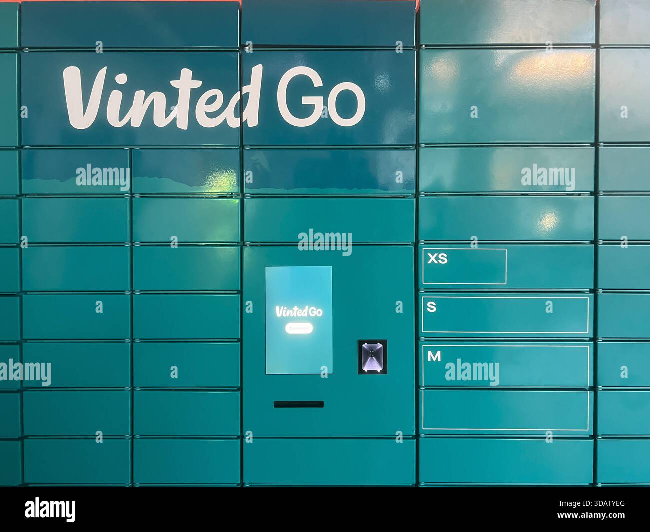 Vinted go box hi-res stock photography and images - Alamy