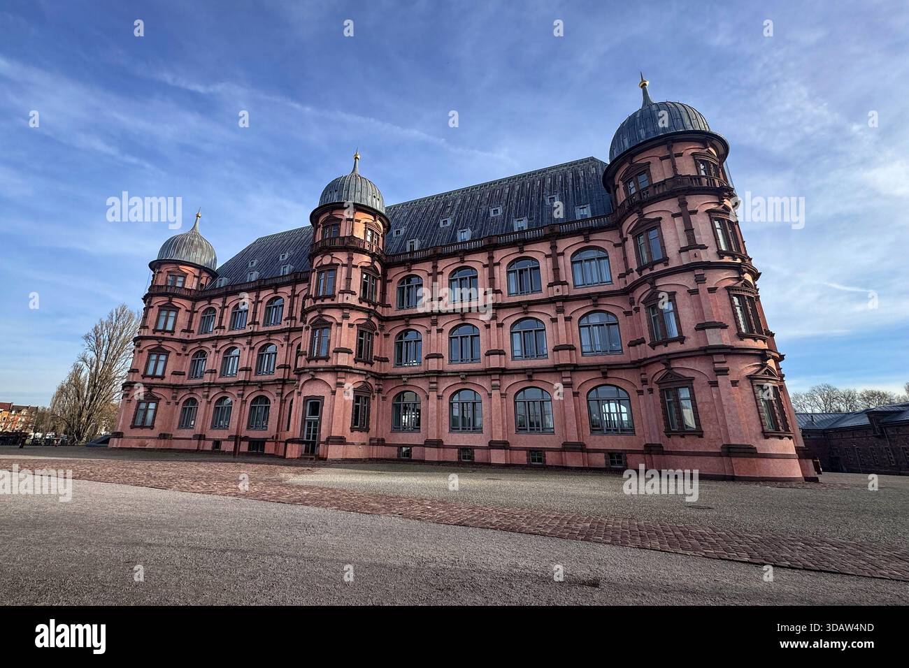 Erstaunlich Grsster Renaissancebau Der Erde Fotos