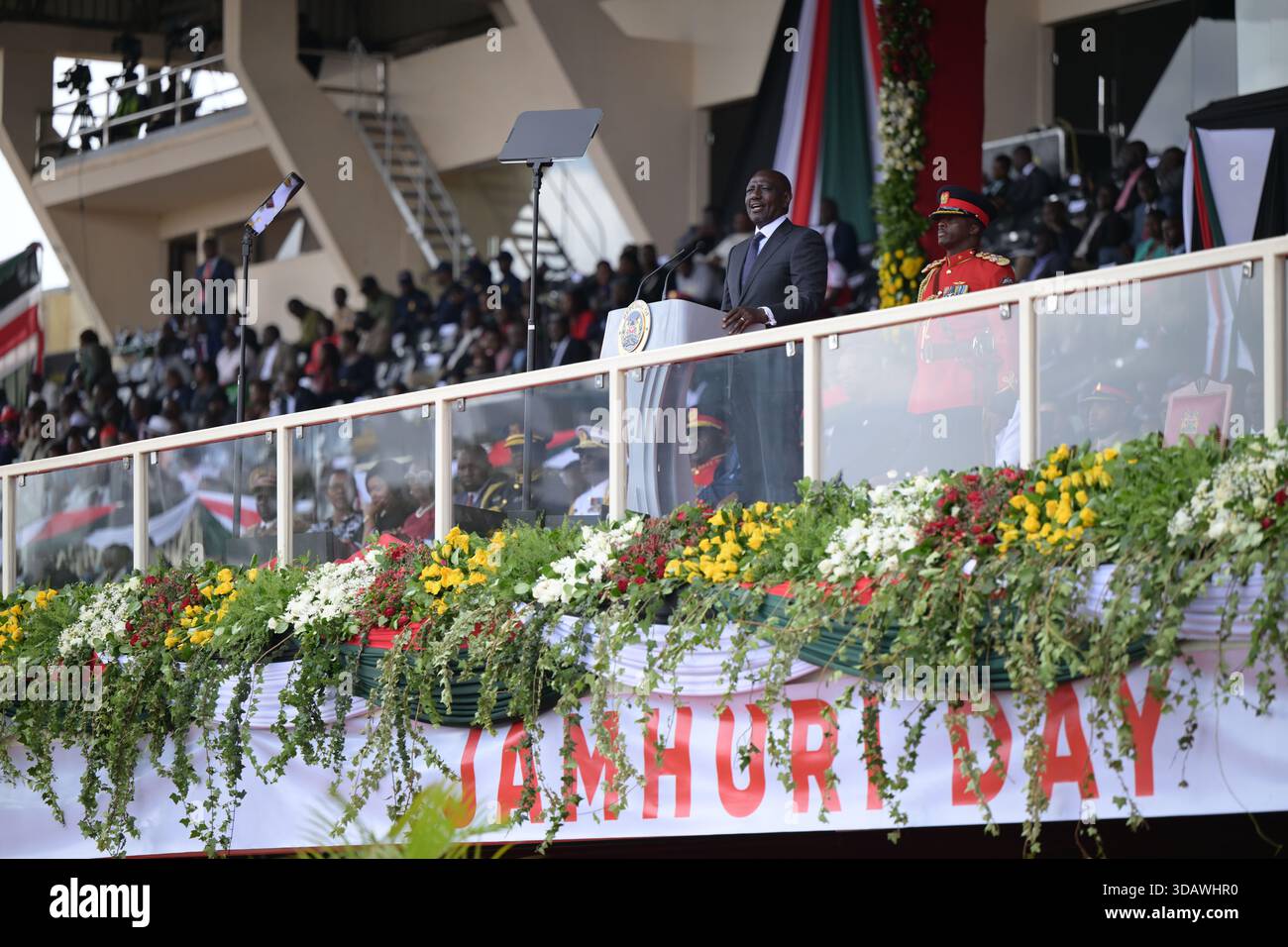 (251212) -- NAIROBI, Dec. 12, 2025 (Xinhua) -- Kenyan President William ...