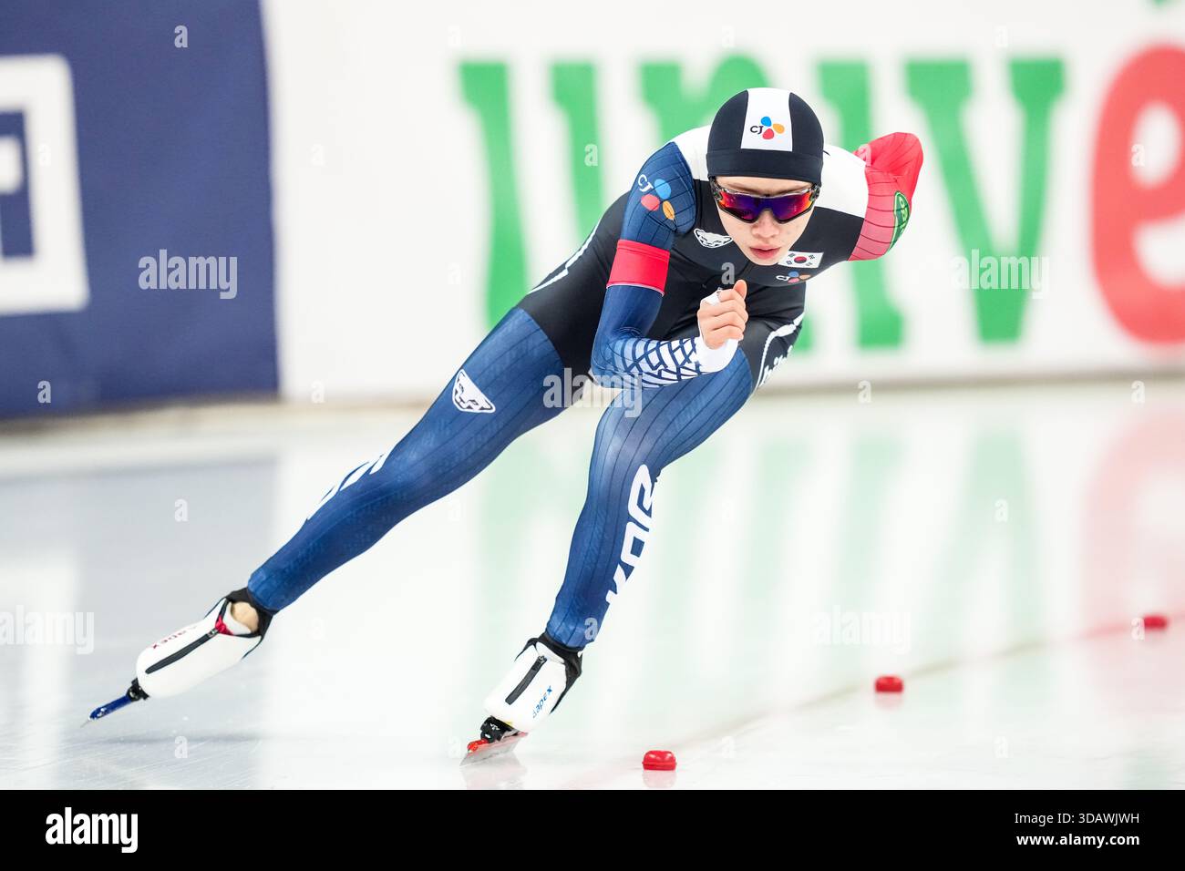 HAMAR, NORWAY - DECEMBER 12: Leewon Lim of Republic of Korea during the ...