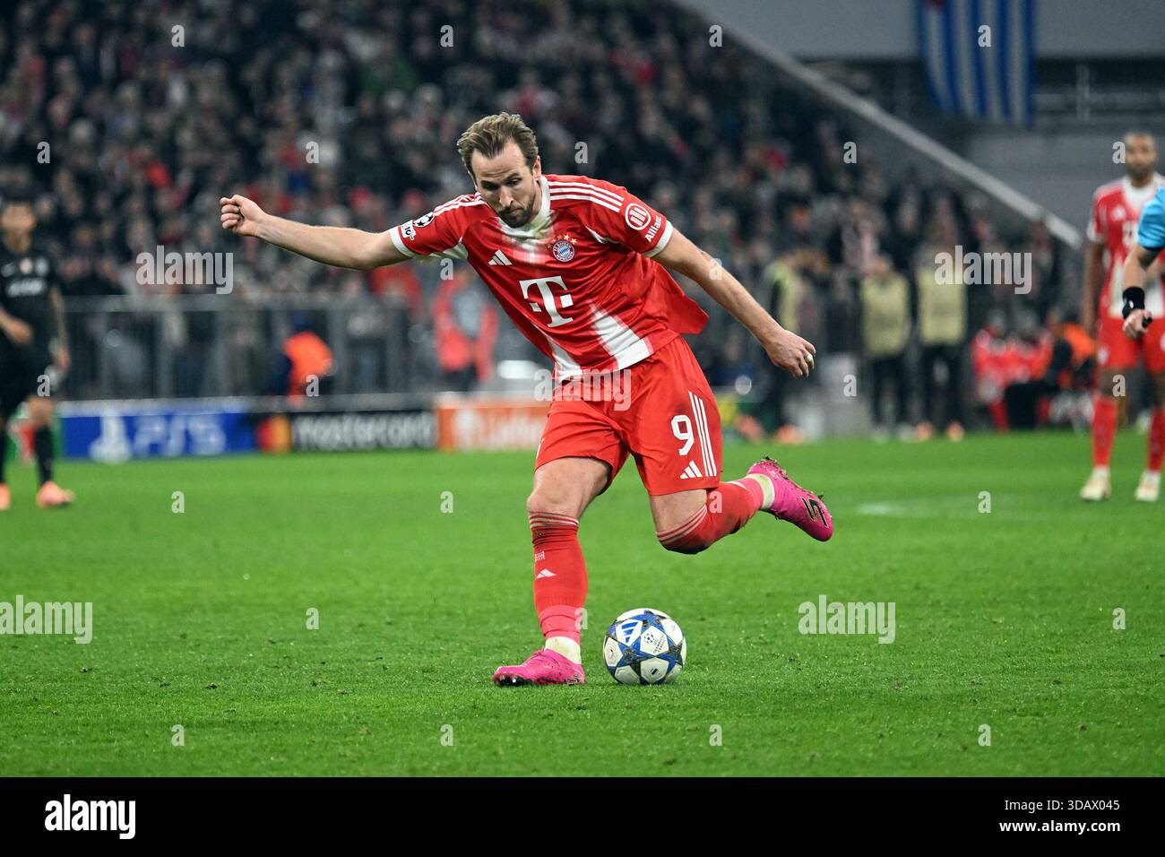 Football; Matchday 06, Matchday 06, UEFA Champions League; Season 2025/ ...