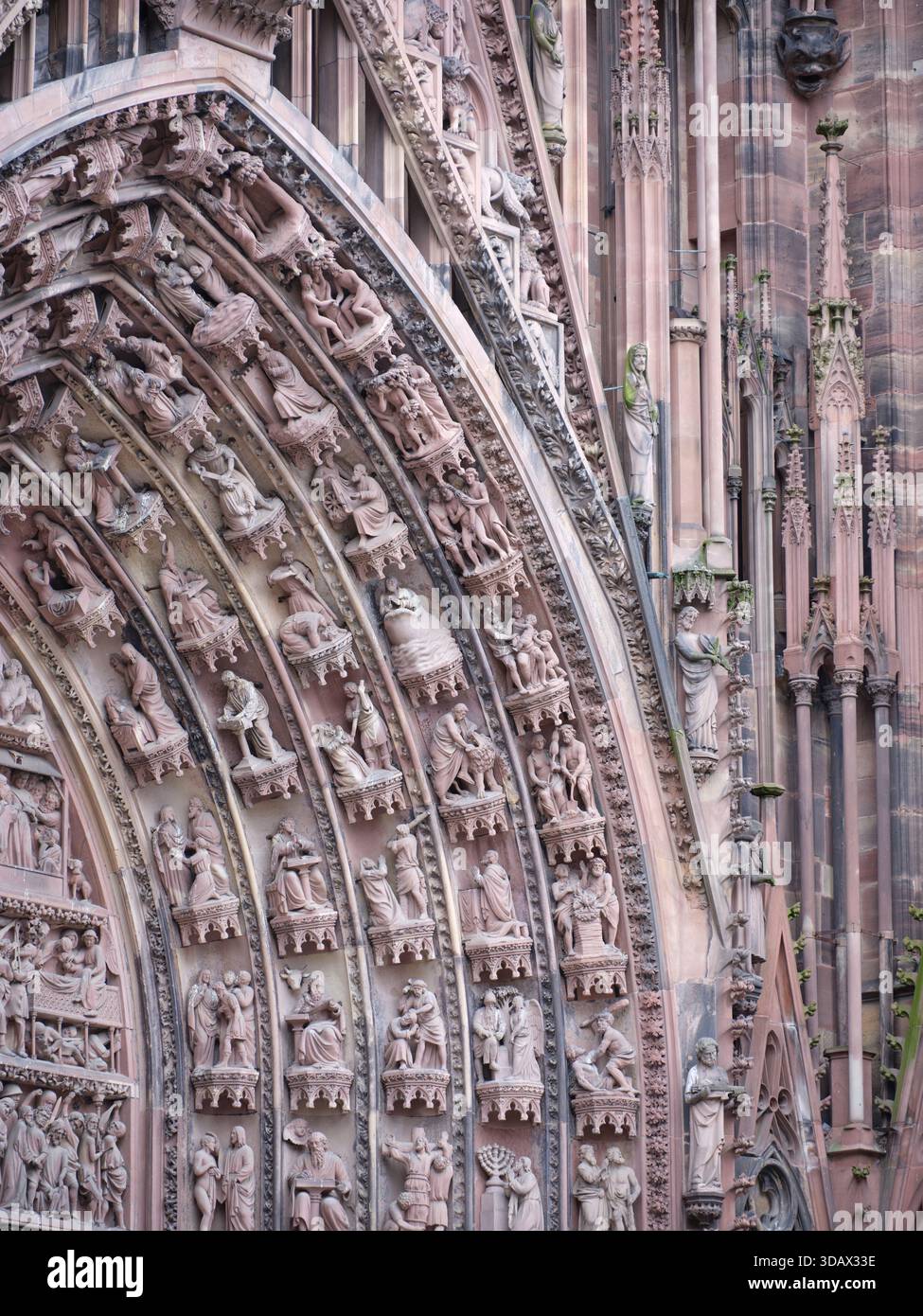 West facade of the Gothic Strasbourg Cathedral with its curtain wall ...