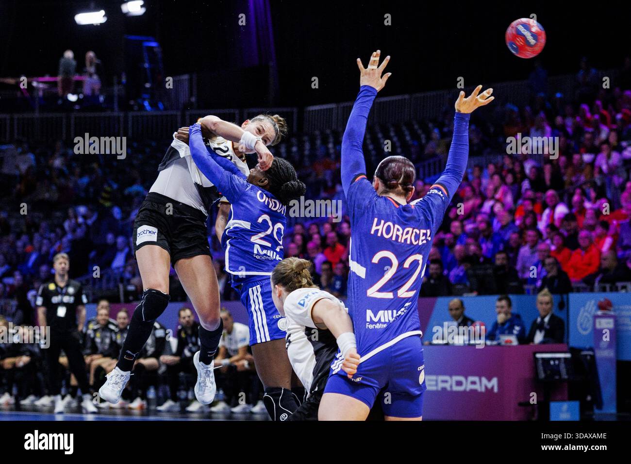 ROTTERDAM - Lisa Antl (GER) throws the ball during Germany's semifinal ...