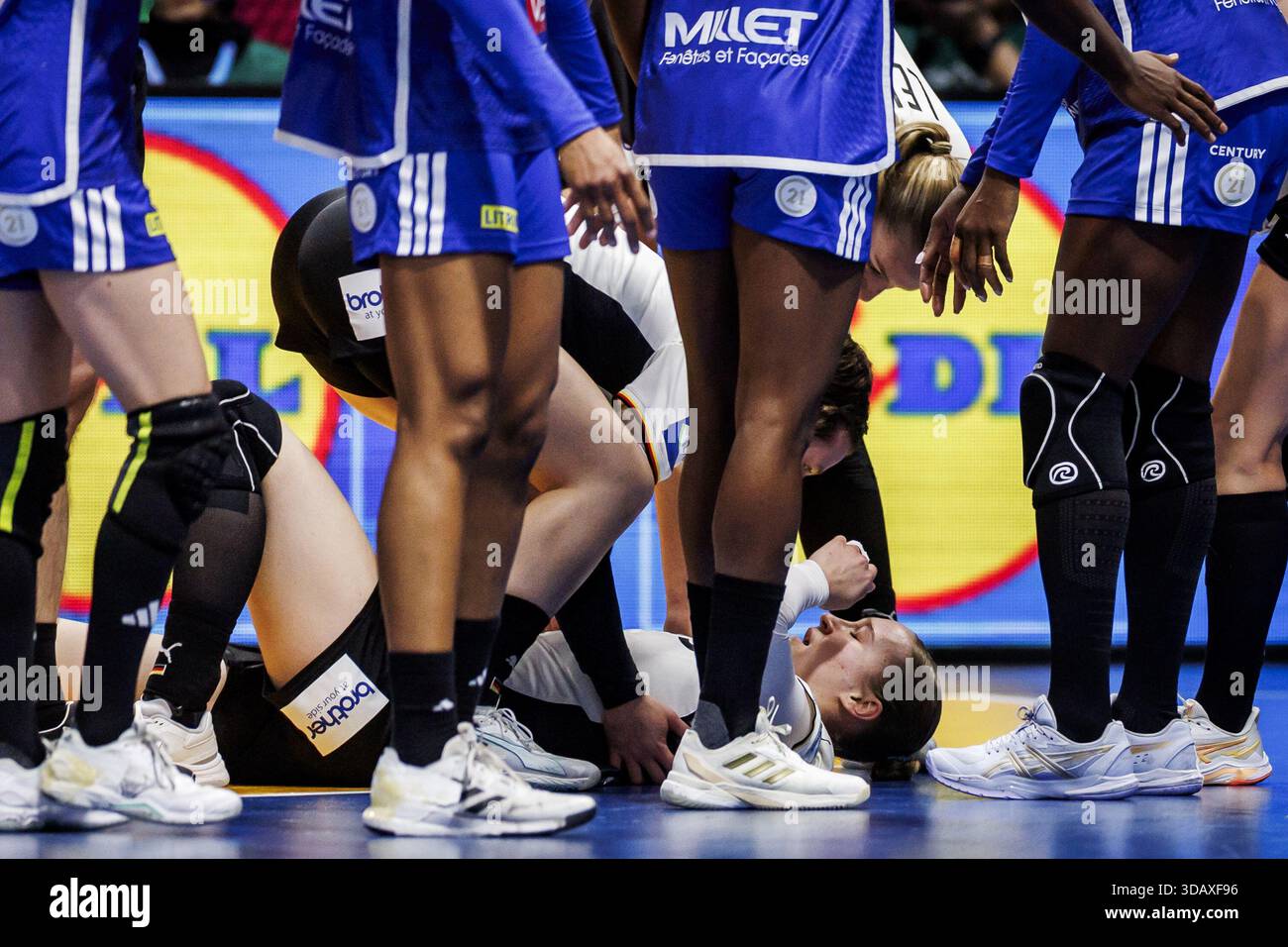 ROTTERDAM - Nieke Kühne (GER) lies on the ground during Germany's semi ...