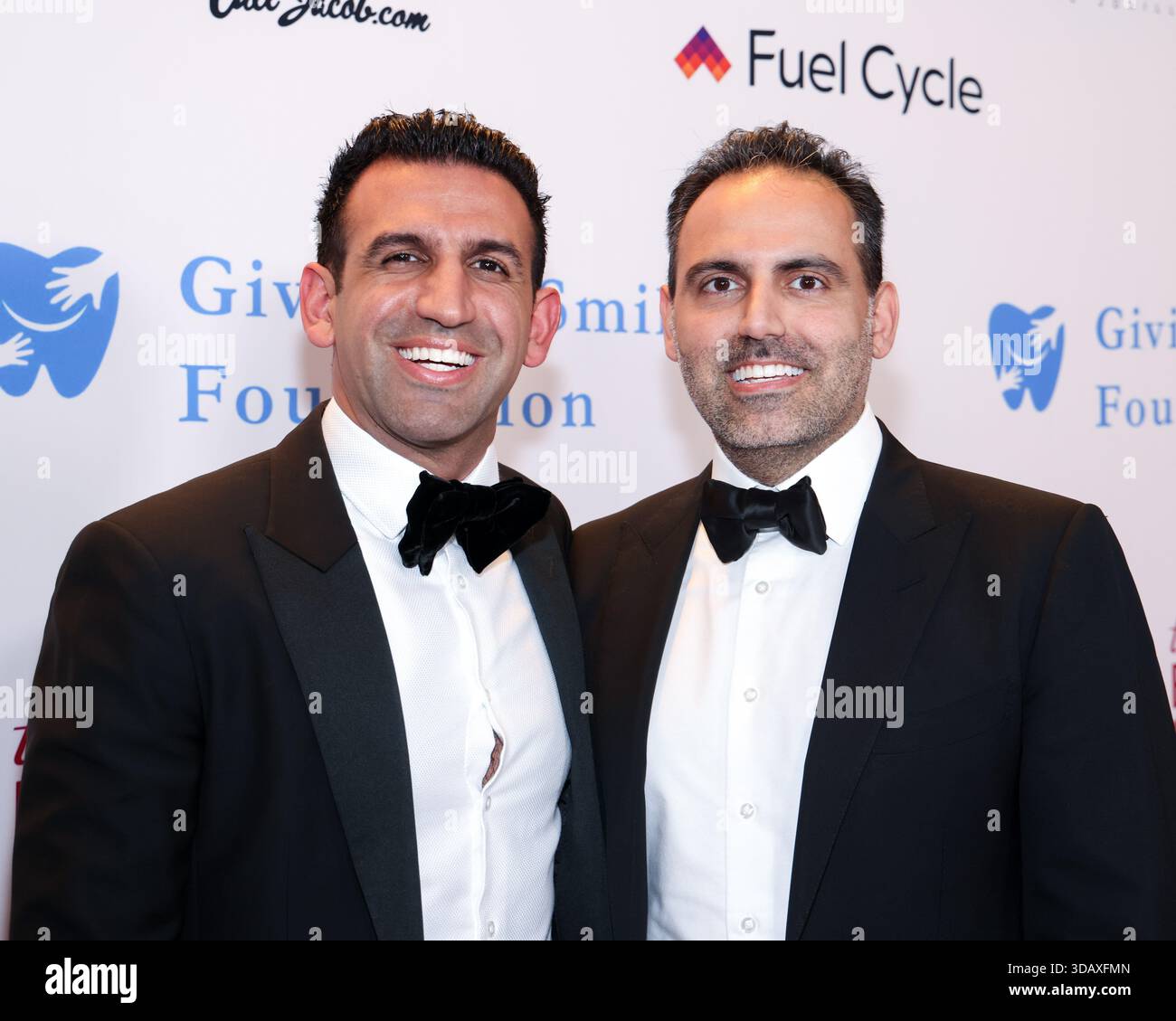 Beverly Hills, California, USA. 11th December, 2025. Dr. Rodney Raanan ...