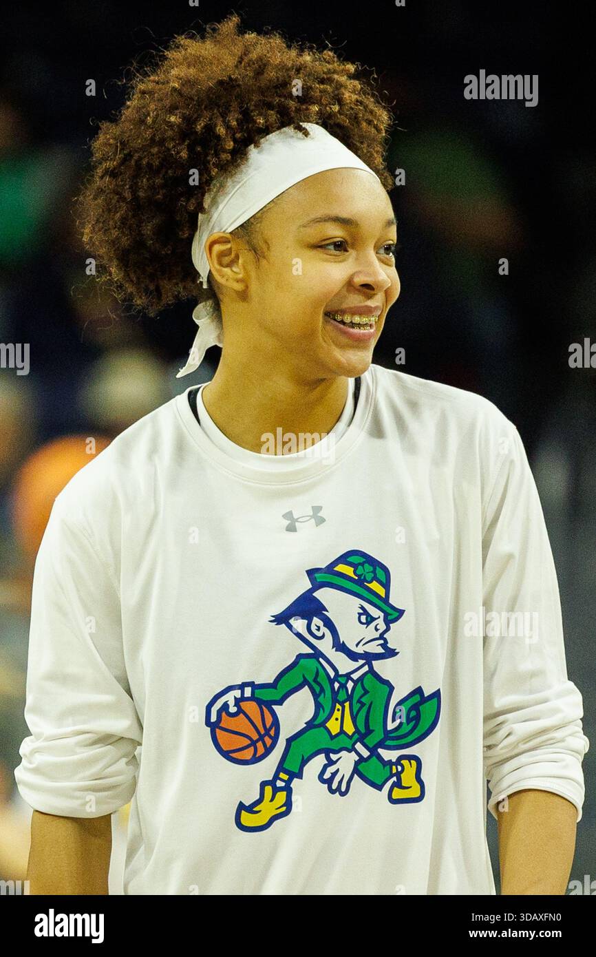 December 11, 2025: Notre Dame guard Hannah Hidalgo (3) wearing sports specific, basketball ...