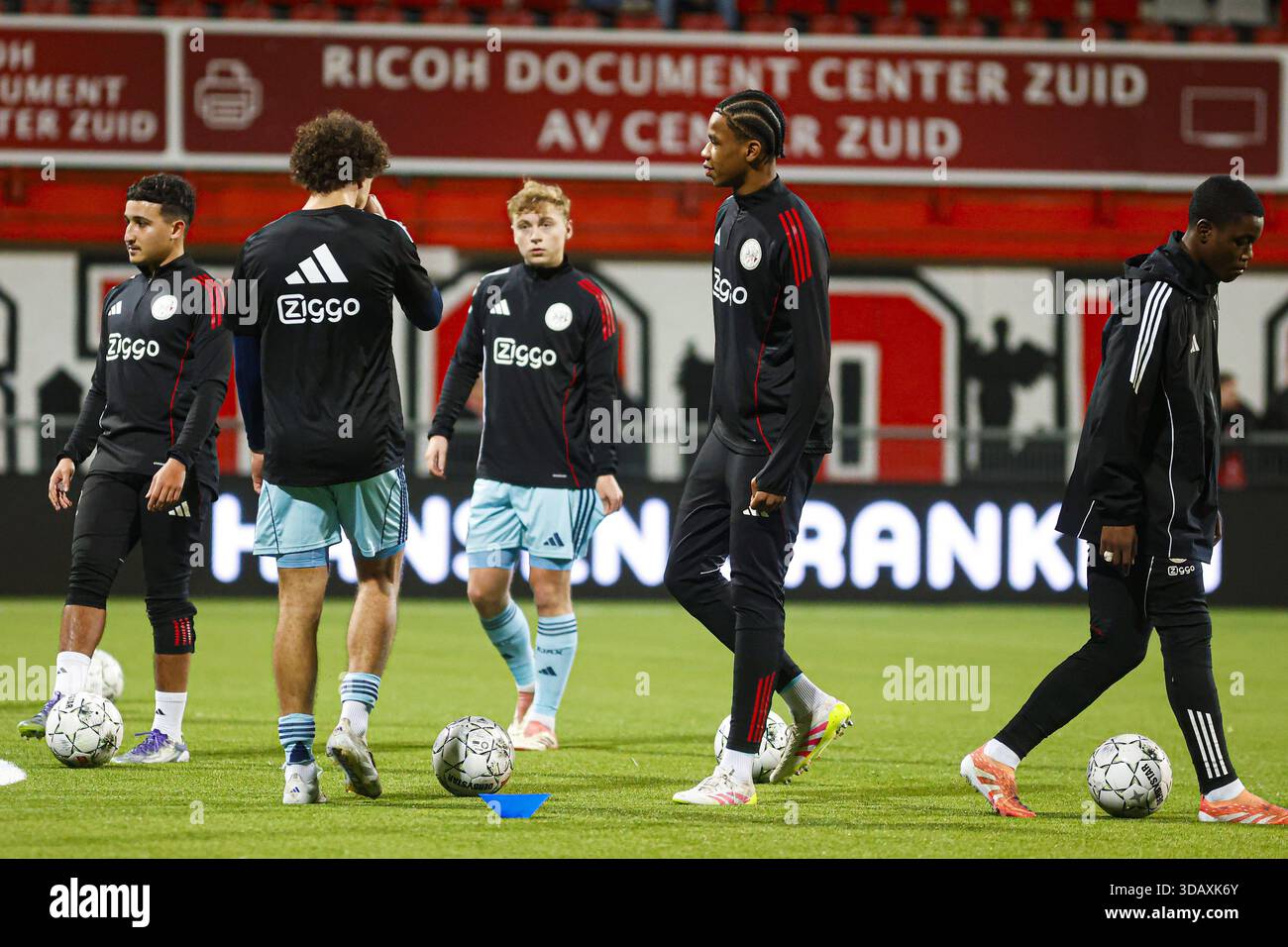 MAASTRICHT , 12-12-2025 , De Geusselt , season 2025 / 2026 , Dutch ...