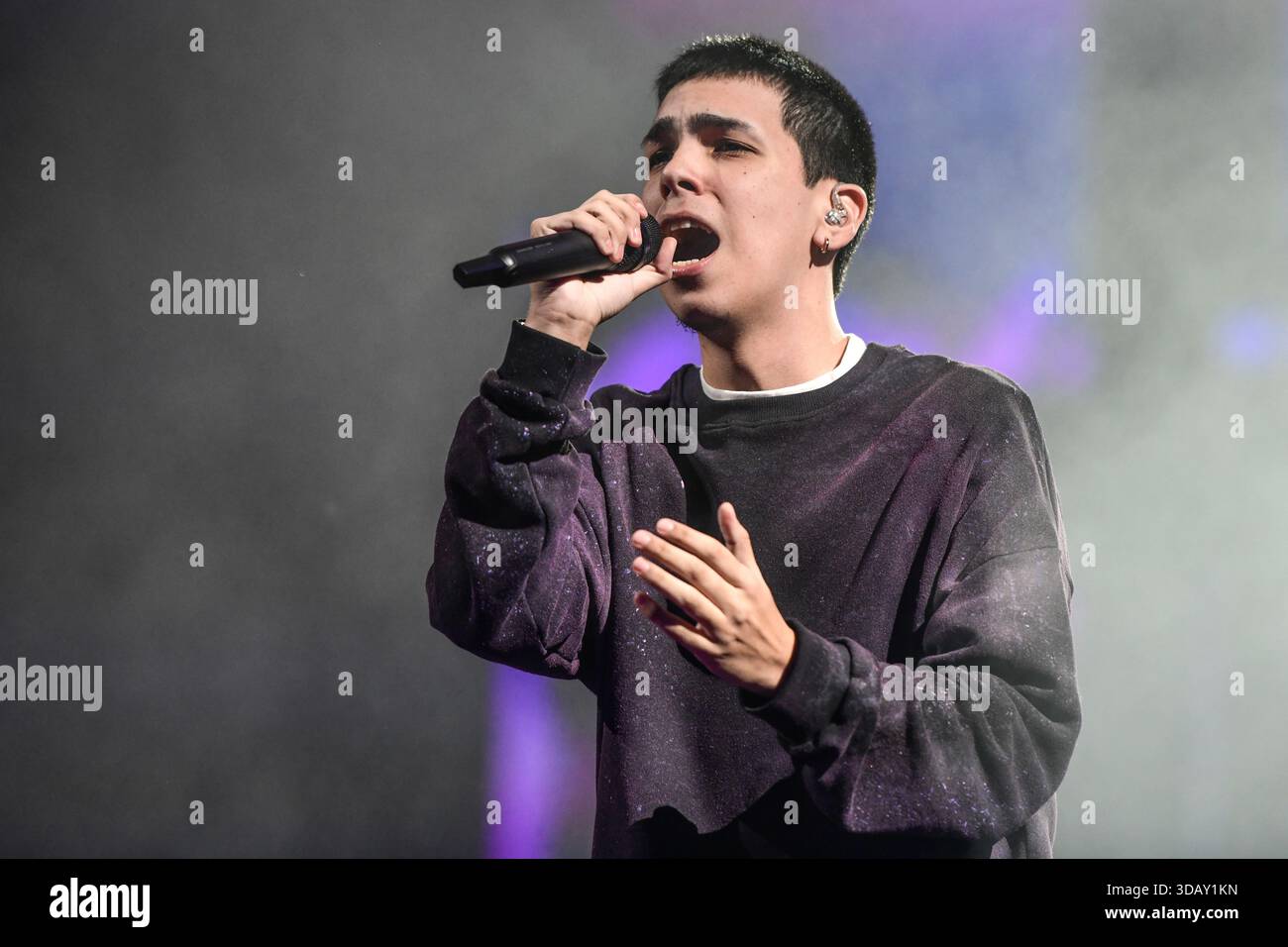 Argentinian rapper Milo J, La Retirada Tour 2025. Live at Movistar ...
