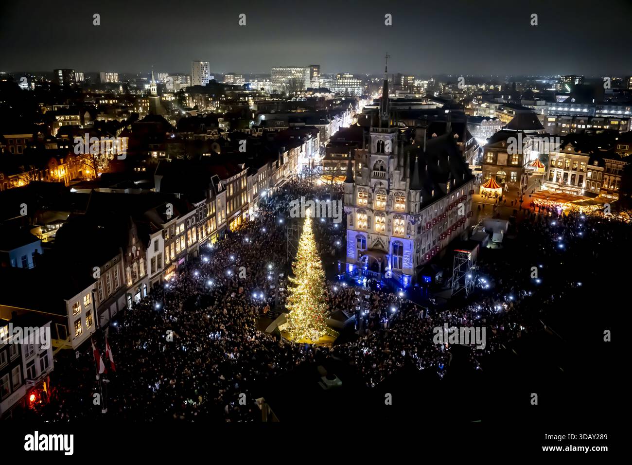 GOUDA - Tonight marks the 70th anniversary of the lighting of the ...
