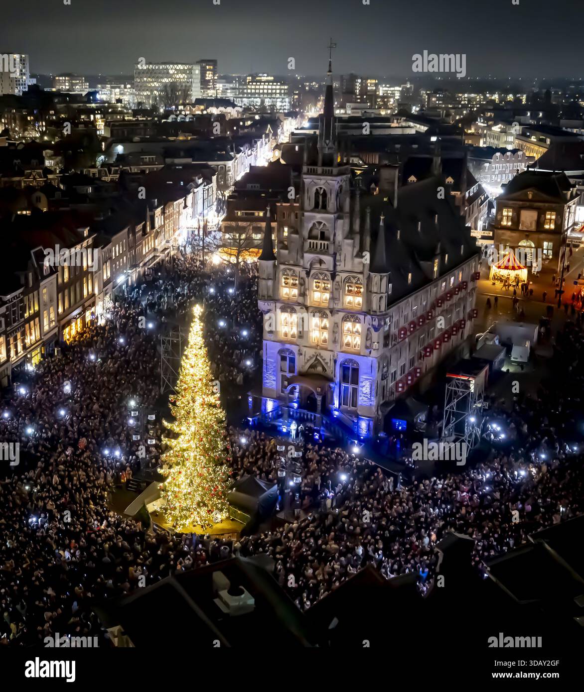 GOUDA - Tonight marks the 70th anniversary of the lighting of the ...