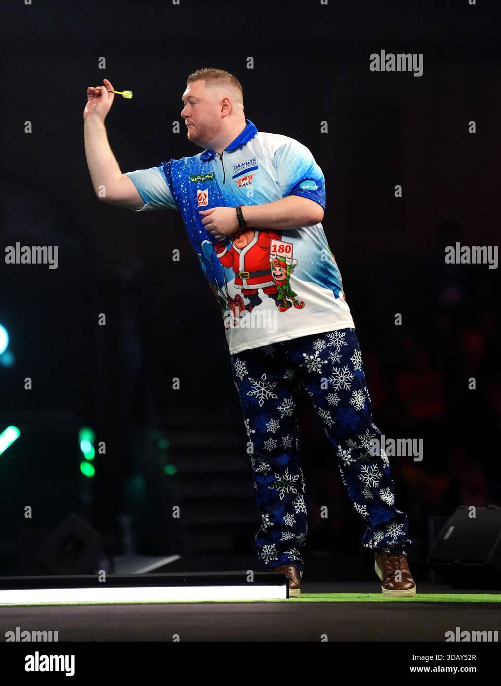Ricky Evans in action on day two of the Paddy Power World Darts ...