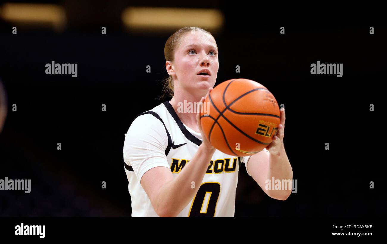 Missouri guard Grace Slaughter (0) during an NCAA college basketball ...