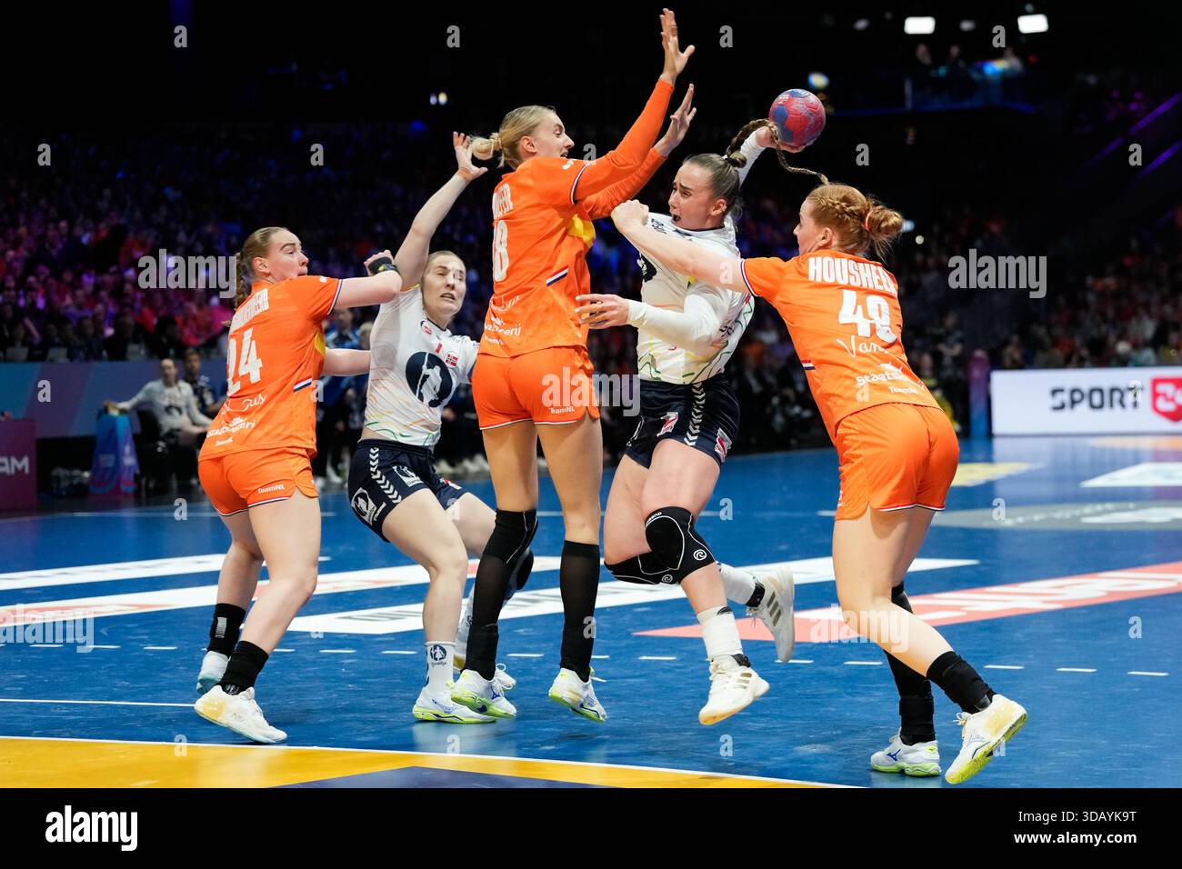 Rotterdam, Netherlands 20251212. Norway's Thale Rushfeldt Deila during ...