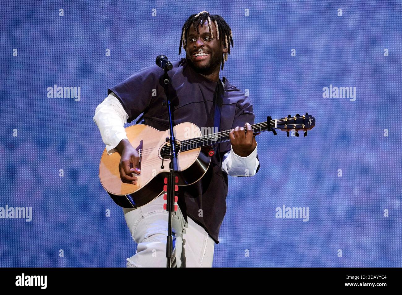 Myles Smith performs during Z100's iHeartRadio Jingle Ball at Madison ...