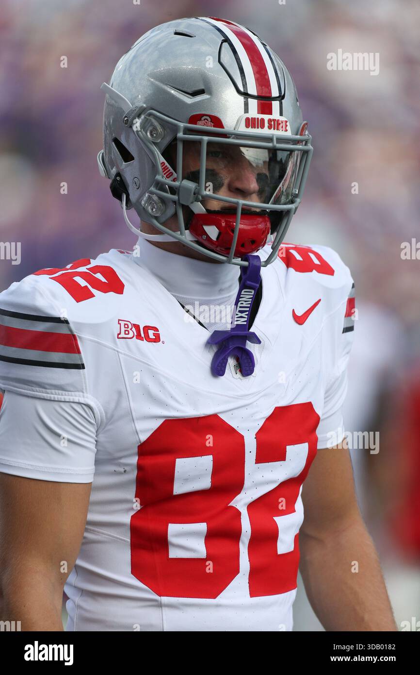 SEATTLE, WA - SEPTEMBER 27: Ohio State (WR) #82 David Adolph during a ...