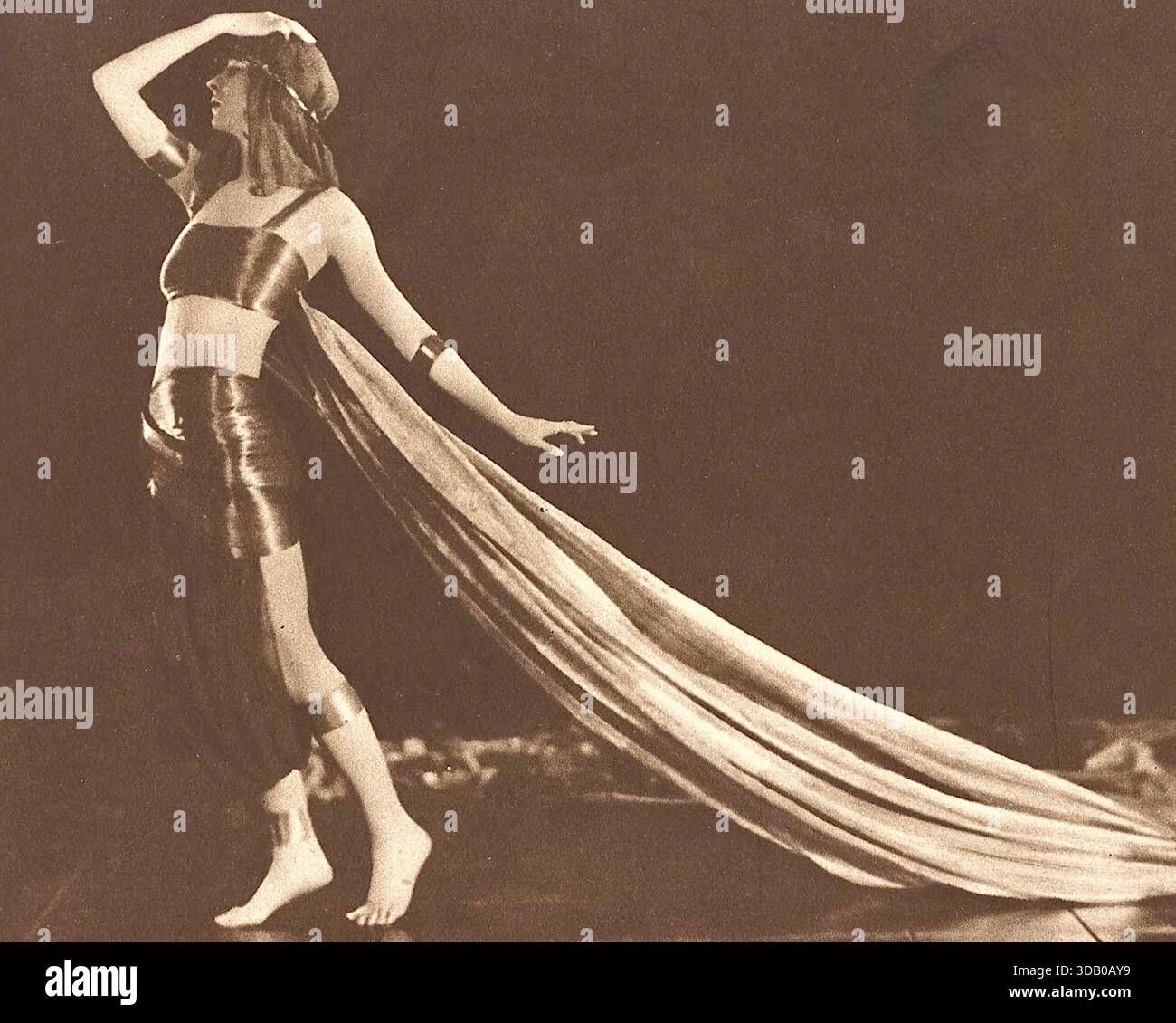 James Abbe - Kyra Alanova - 1921 - American dancer, choreographer, and ...