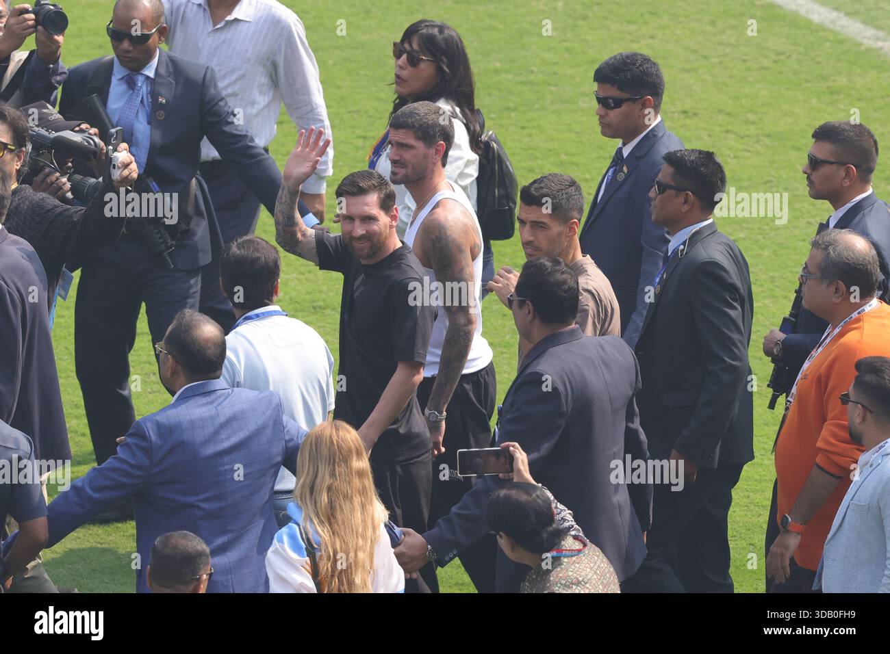 Lionel Messi with Luis Suárez and Rodrigo De Paul in the Field of play ...