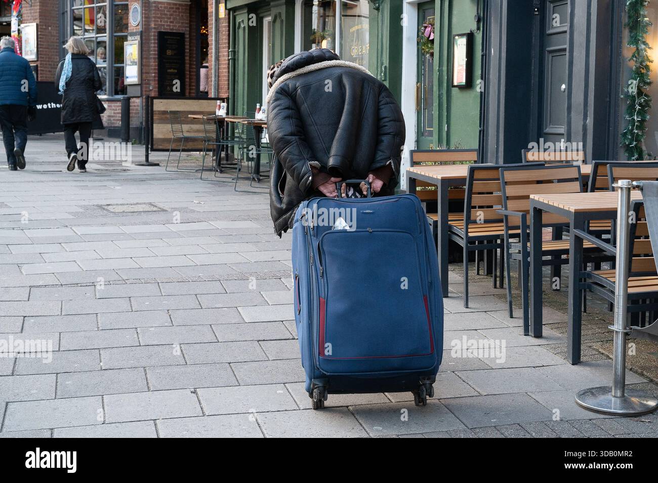 Lifestyle photos homeless people hi-res stock photography and images ...