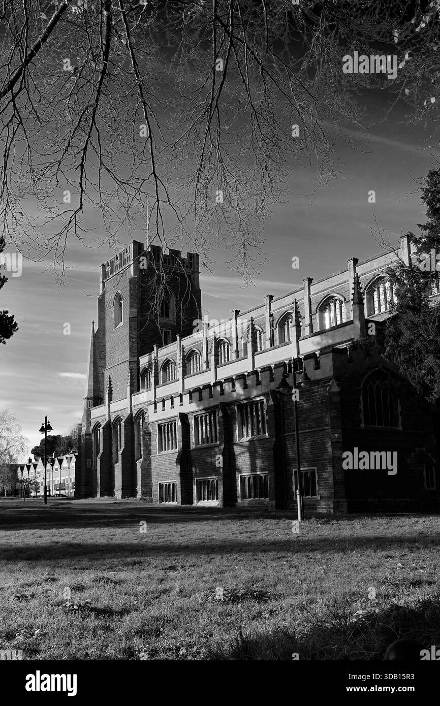 St mary the virgin wellingborough Black and White Stock Photos & Images ...