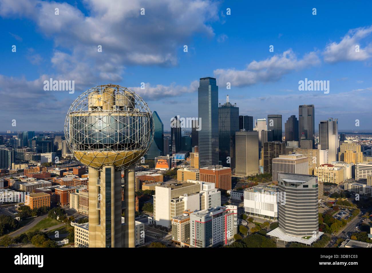 Aerial view dallas airport texas hi-res stock photography and images ...