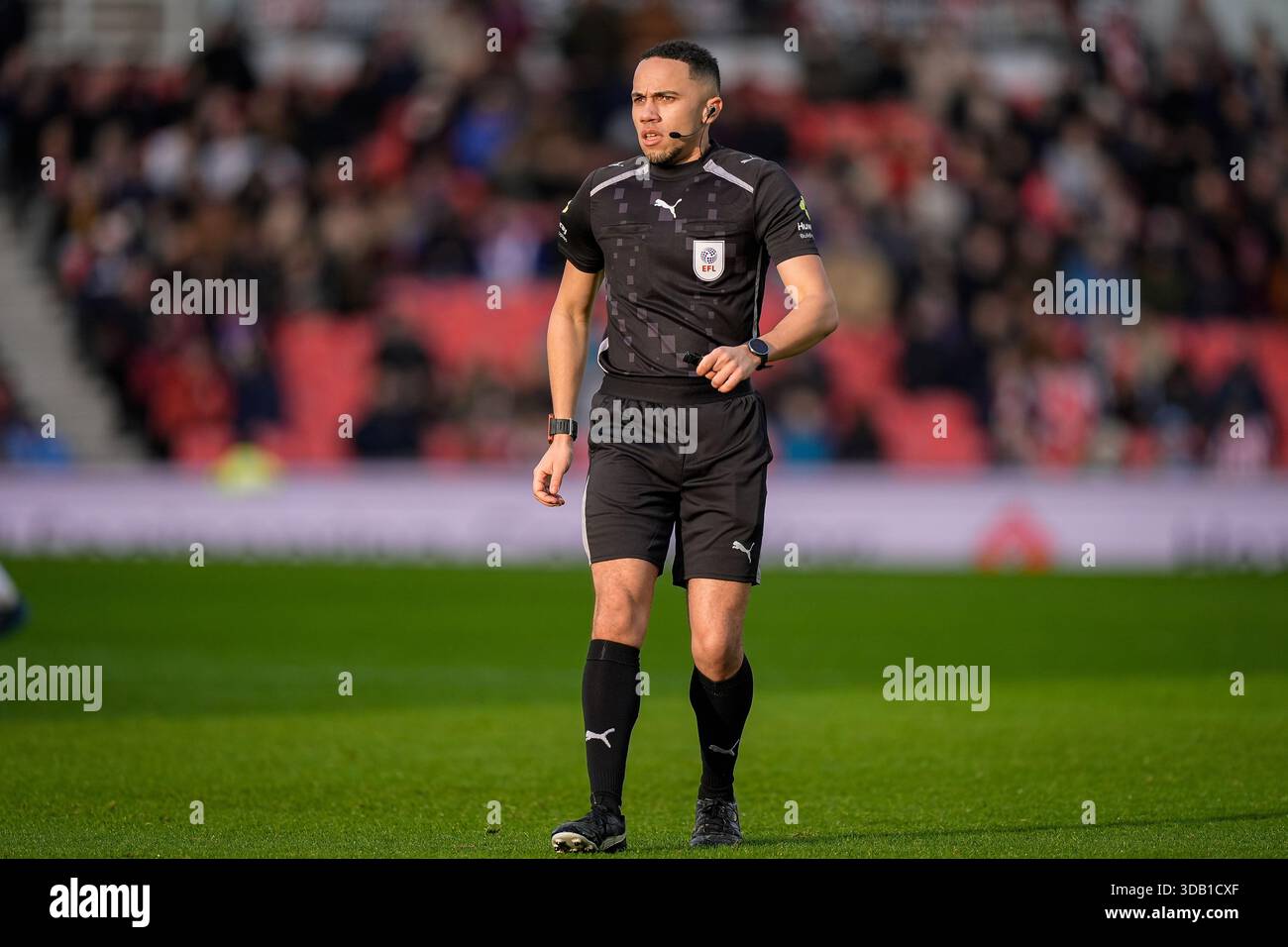 Referee Ruebyn Ricardo during the Sky Bet Championship match Stoke City ...