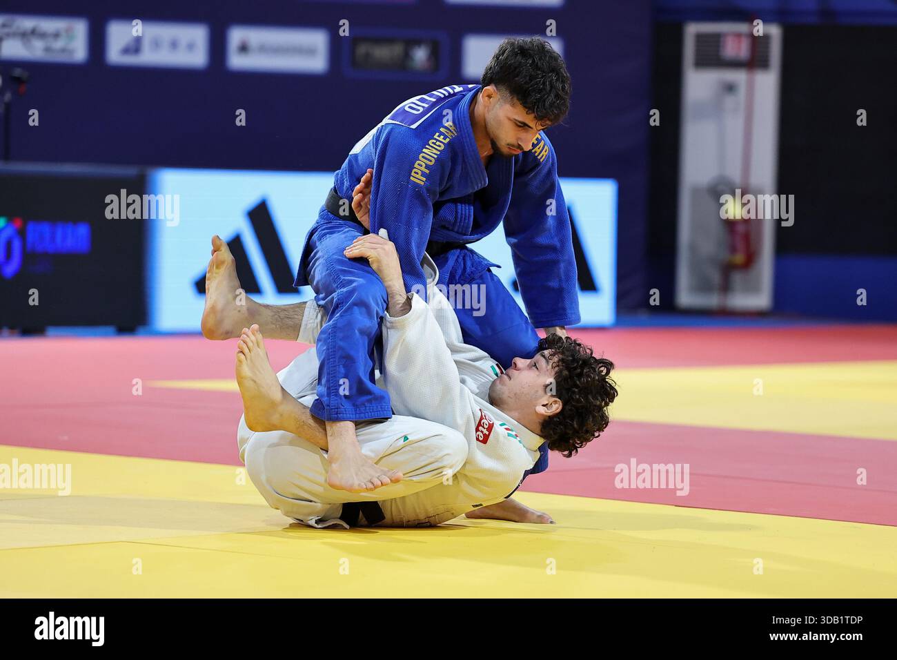 Alessio De Luca vs Giuseppe De Tullio -66kg Campionato Italiano ...