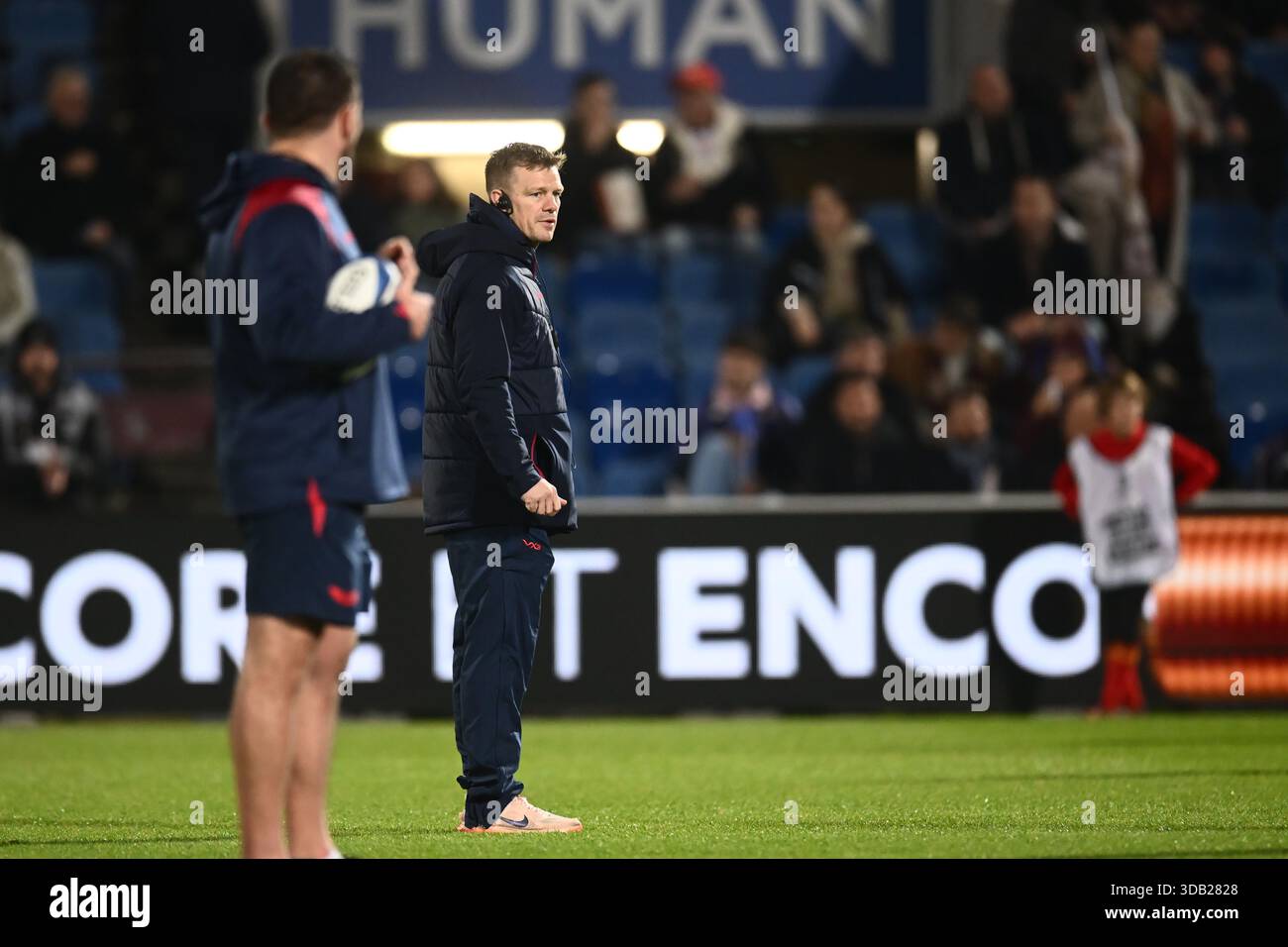 Coach Dwayne Peel of Scarlets during the EPCR Champions Cup match ...