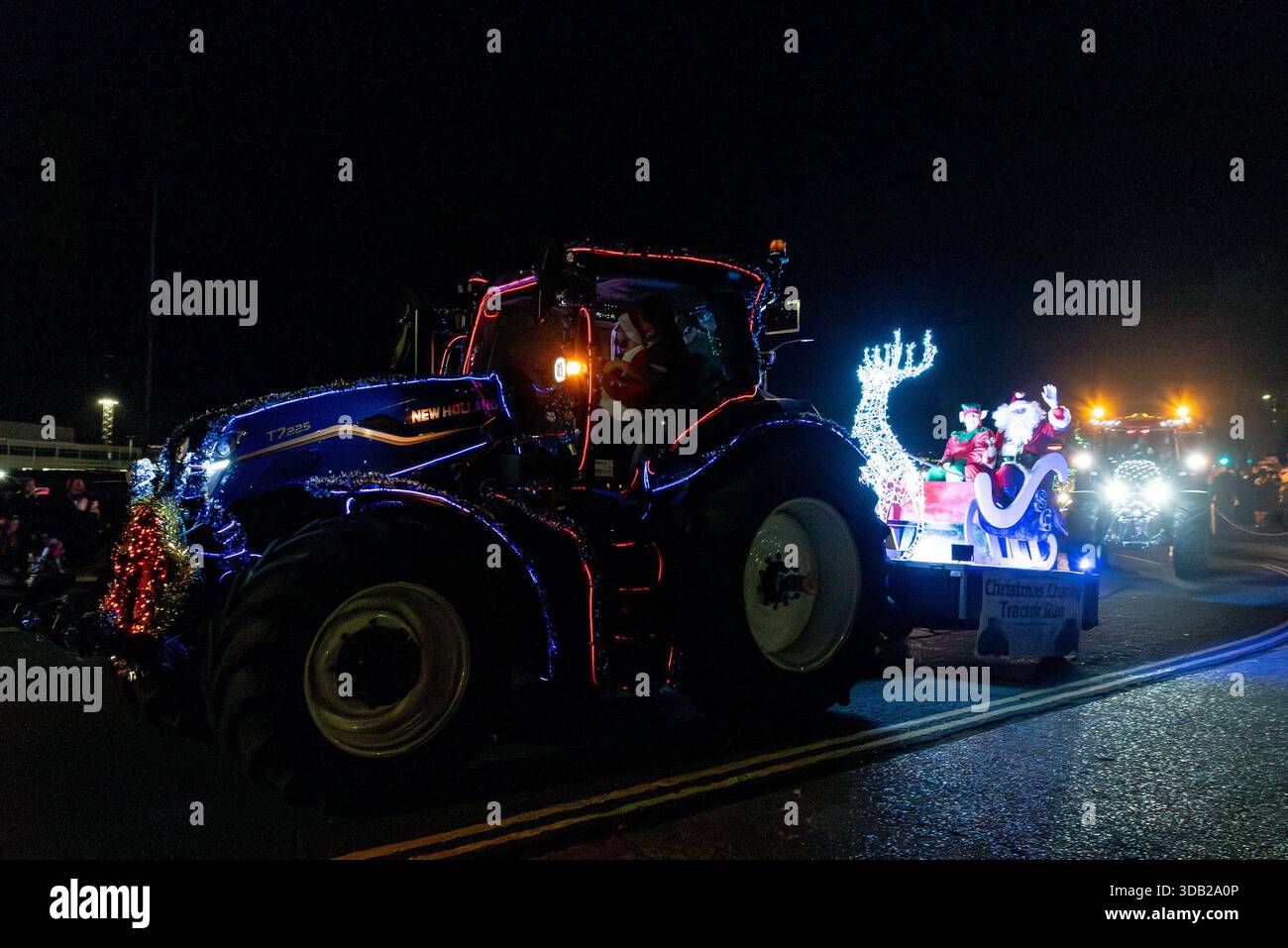 Cranes Farm Road, Basildon, Essex, UK. 13th Dec, 2025. Owners of New ...