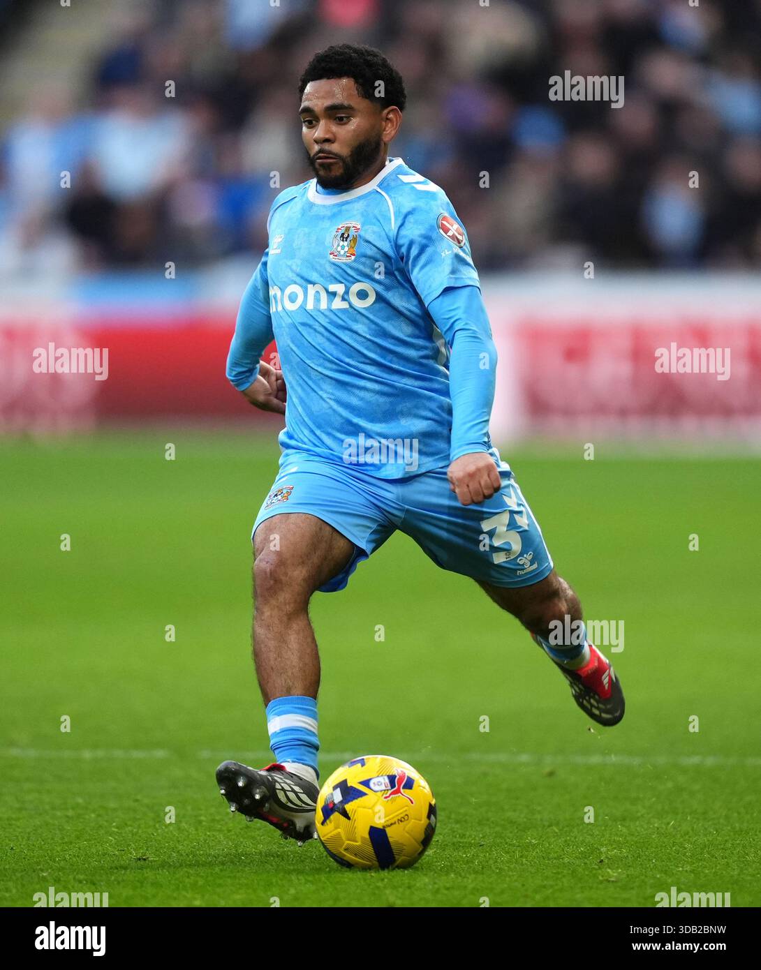 Coventry City's Jay Dasilva during the Sky Bet Championship match at ...