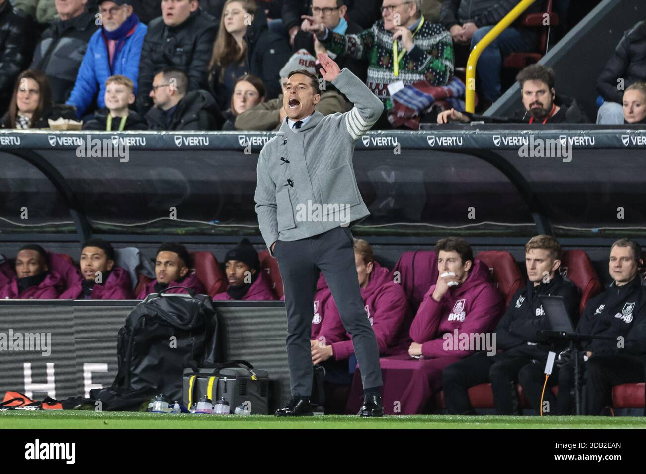 Scott Parker manager of Burnley reacts in the technical area during the ...