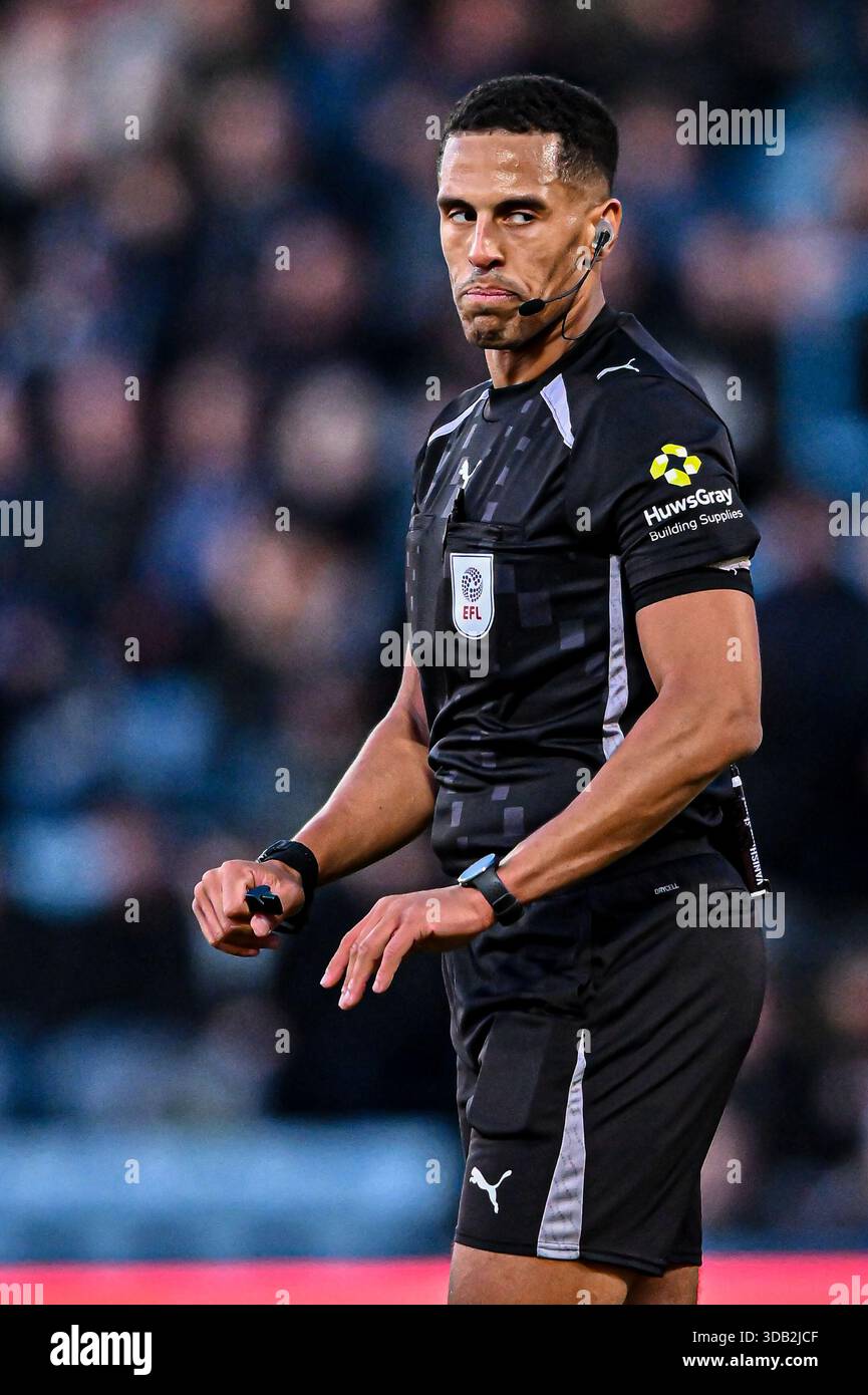 Referee Farai Hallam (Match referee) during the Sky Bet League 2 match ...