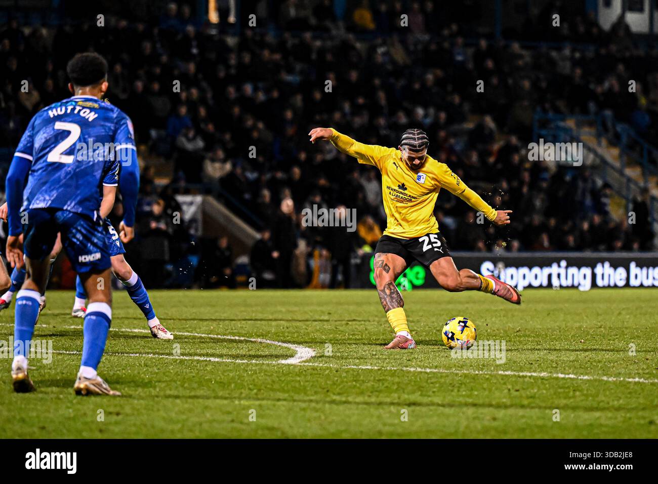 Josh Gordon of Barrow AFC shoots during the Sky Bet League 2 match ...