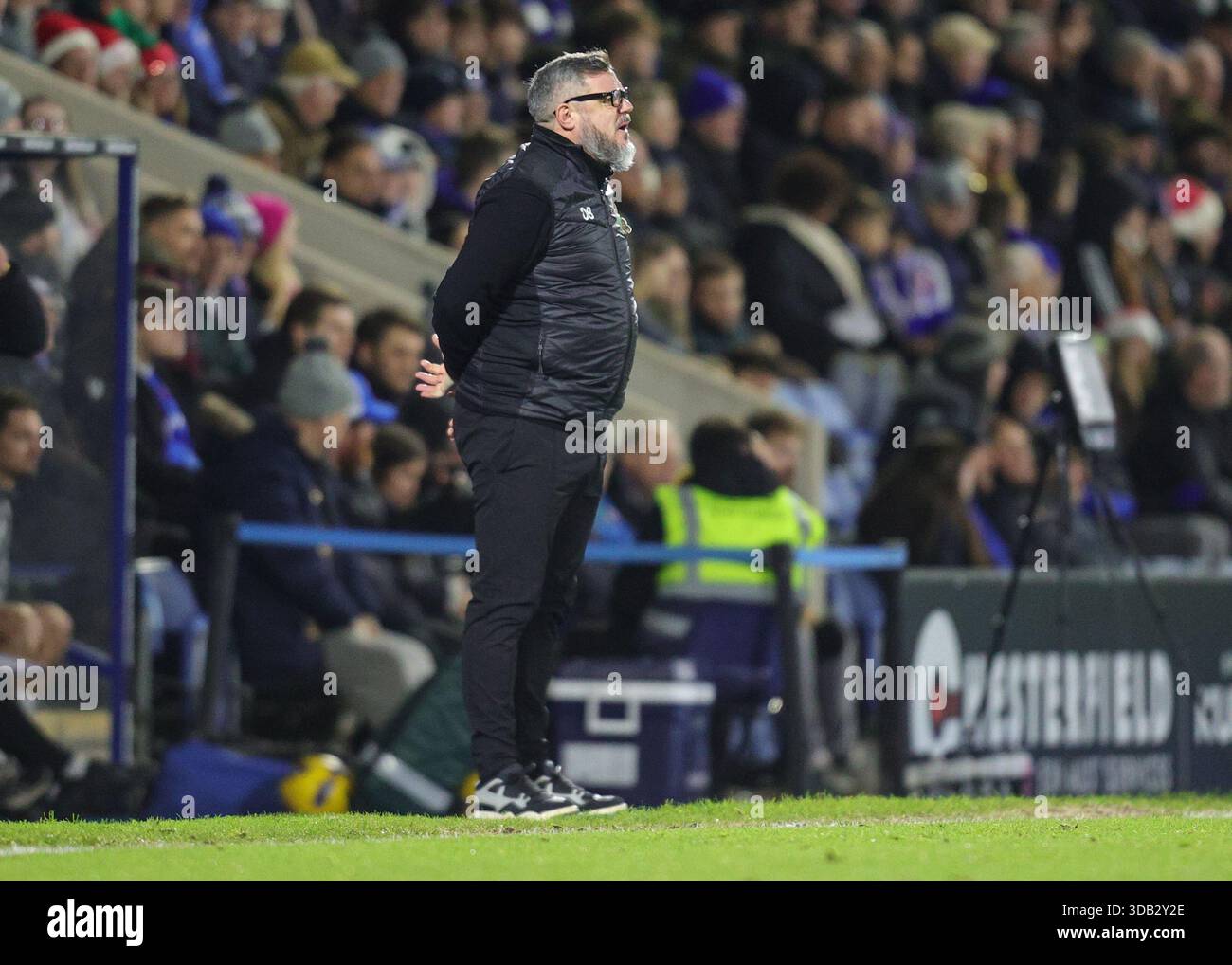 Dean Brennan manager of Barnet during the Sky Bet League 2 match ...