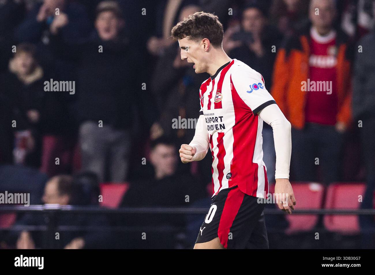 EINDHOVEN , 13-12-2025 , Philips stadium , season 2025 / 2026 , Dutch ...