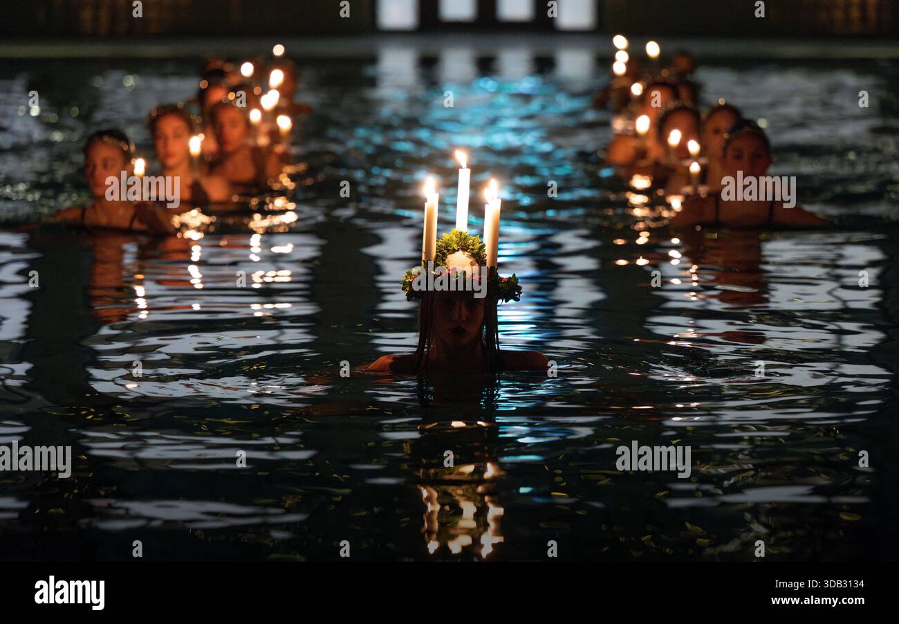 Children and teenagers from the Neptun swimming club is organizing a ...