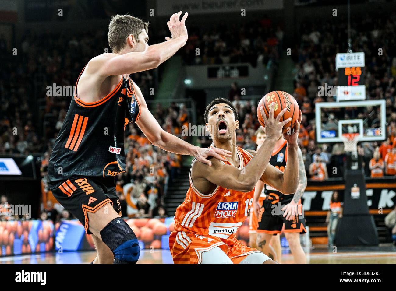 December 13, 2025, ratiopharm arena, Neu-Ulm, GER, BBL, ratiopharm Ulm ...