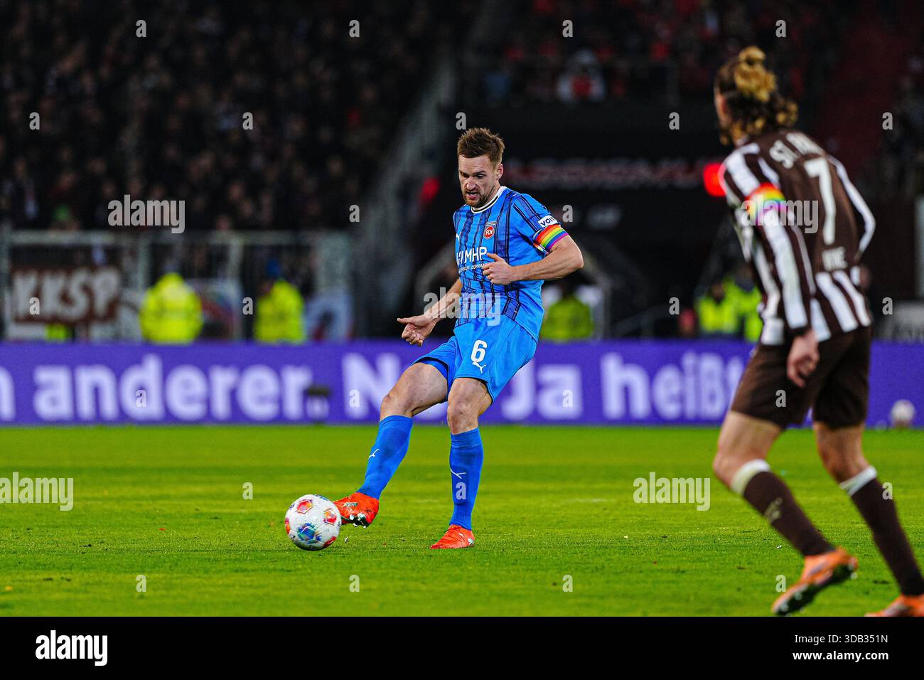 Patrick Mainka (1. FC Heidenheim, #06) GER, FC St. Pauli vs. 1. FC Heidenheim, Fussball, 1 ...