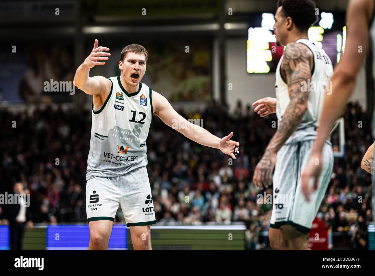 Marten Linssen (Gladiators Trier), Vet Concept Gladiators Trier vs ...