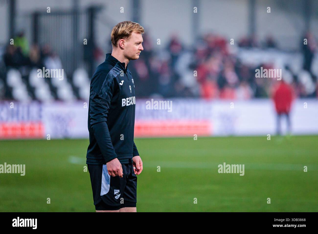 Jonas Arweiler (SC Verl, #09) GER, SC Verl vs. Rot-Weiss Essen ...