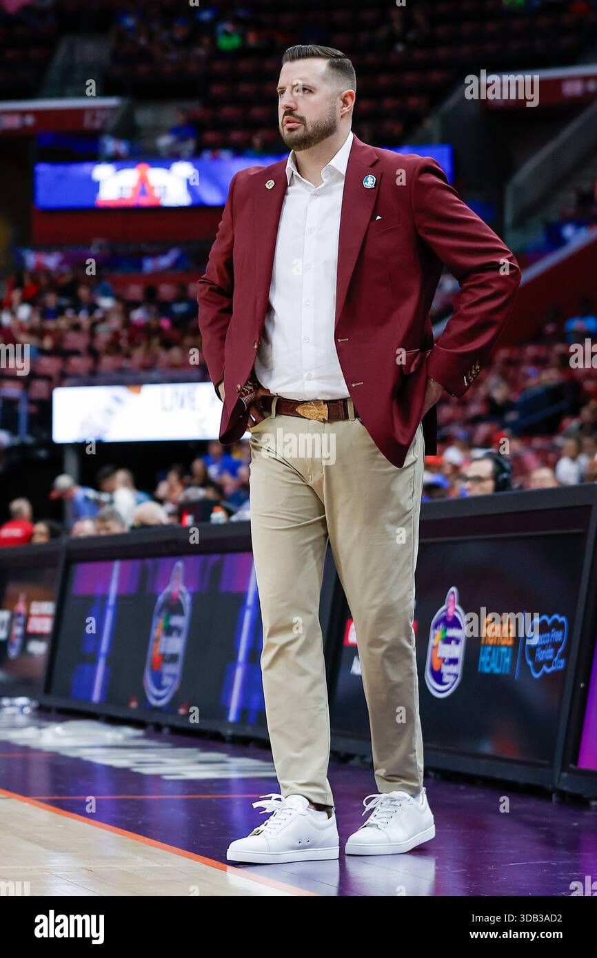 SUNRISE, FL - DECEMBER 13: Florida State Head Coach Luke Loucks during ...