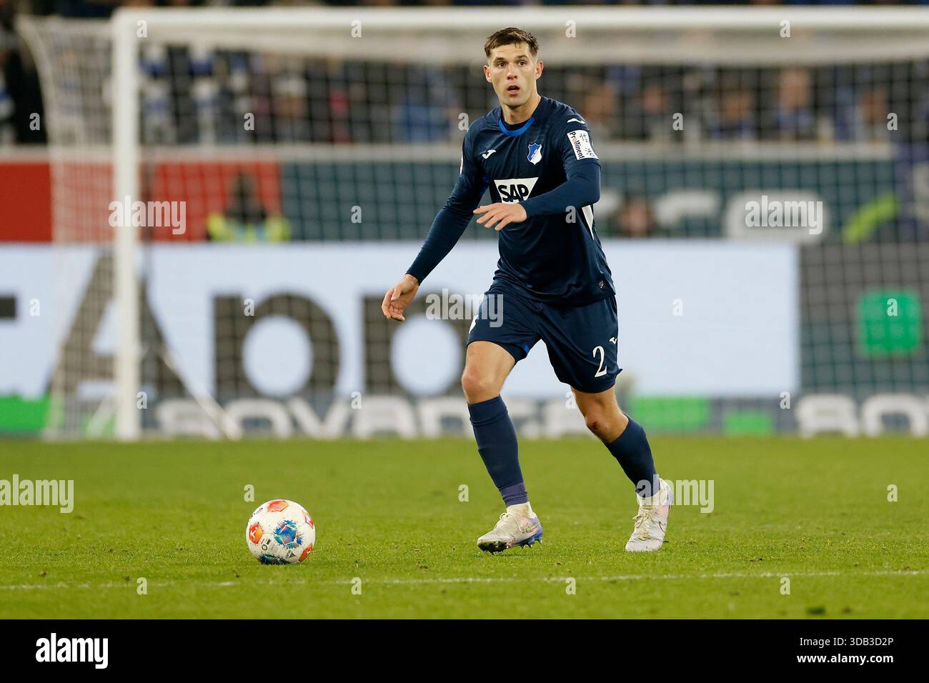 v. l. n. r. Robin Hranac (TSG Hoffenheim, 2), 13.12.2025, Fussball ...
