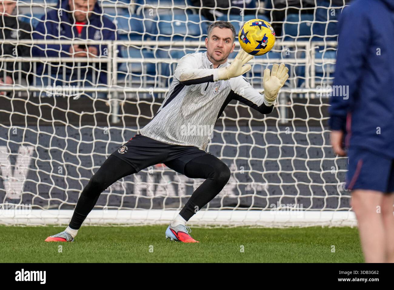 Goalkeeper James Shea (1) of Luton Town ahead of the Sky Bet League 1 ...